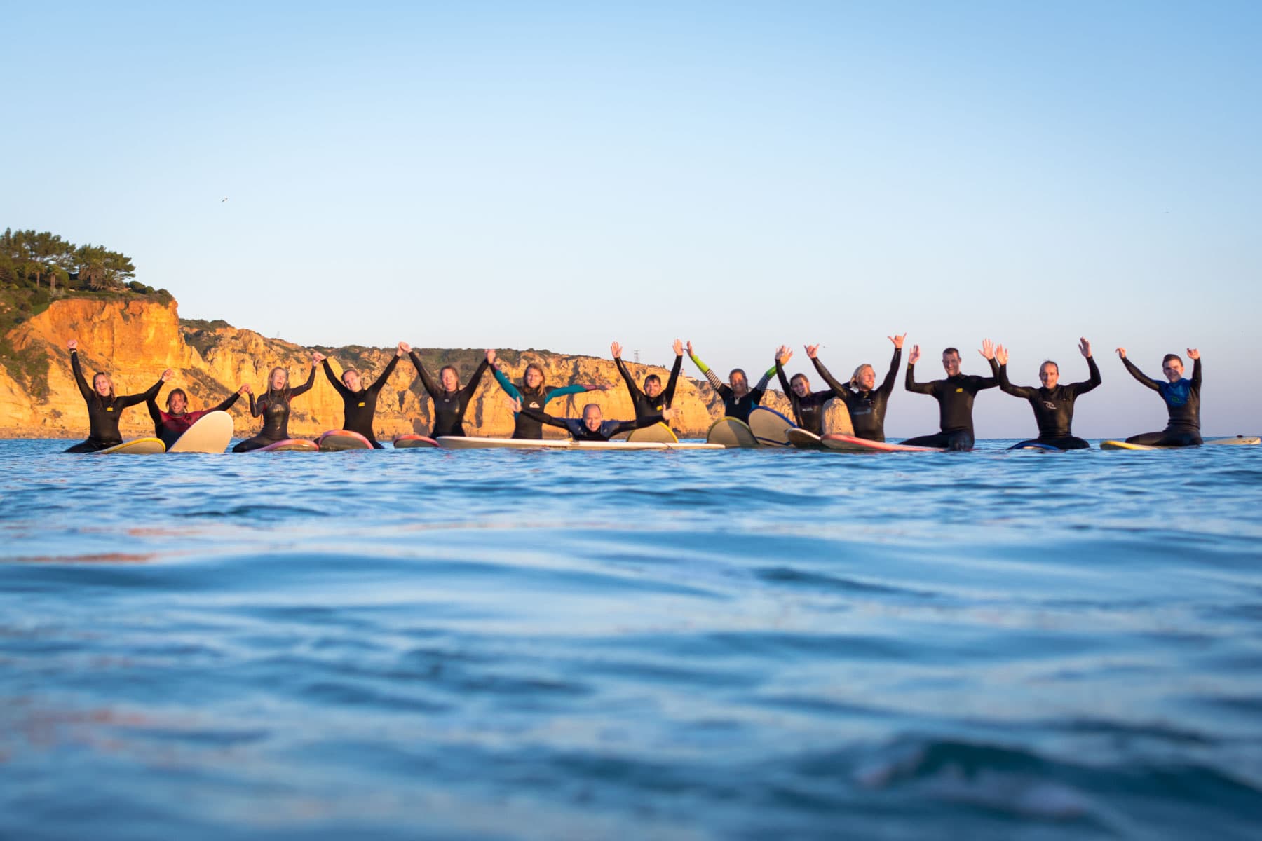 Surfana Surfschool: Dé Surfspecialist in Nederland